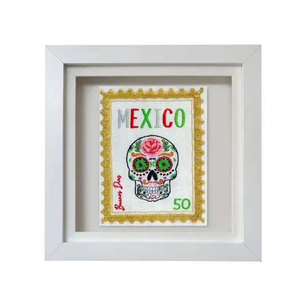 LILLY LOVES Mexico Embroidered Stamp - Gold