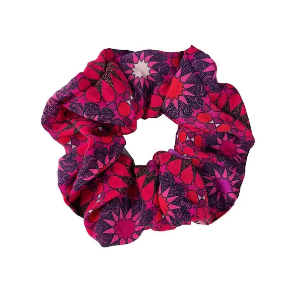 TRAMP IN DISGUISE Aziz Scrunchie - Red