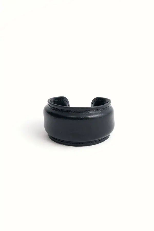 FRONT ROW SHOP Atelier Leather Cuff