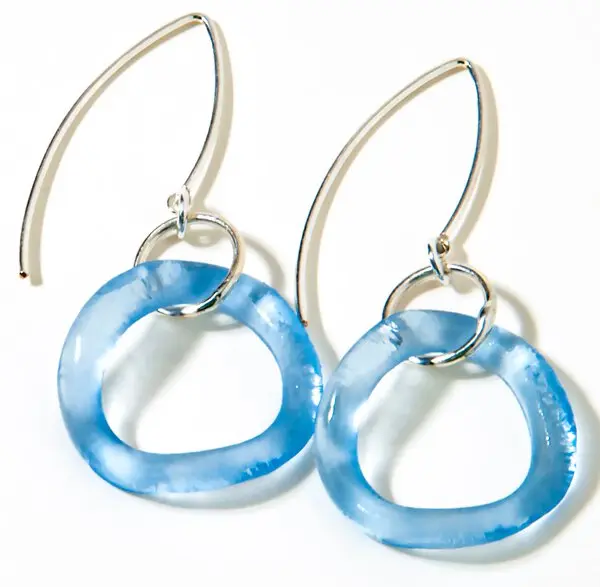 SMART GLASS JEWELRY Recycled Glass Wave Boomerang Earring Periwinkle Sterling - Gray