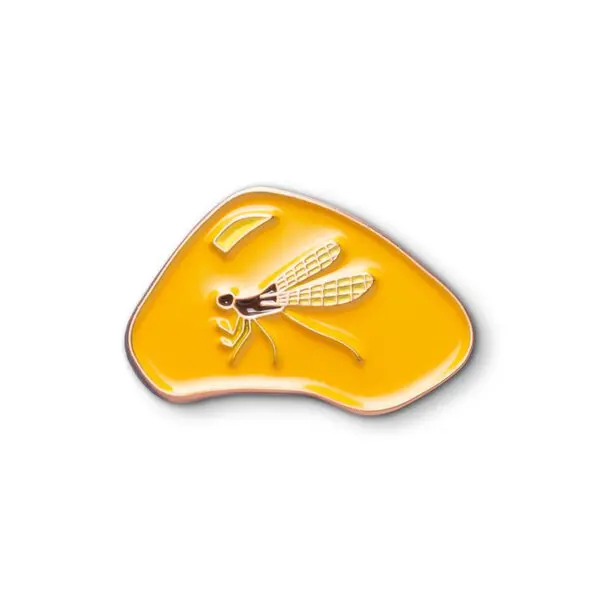 MAKE HEADS TURN Enamel Pin Amber - Yellow