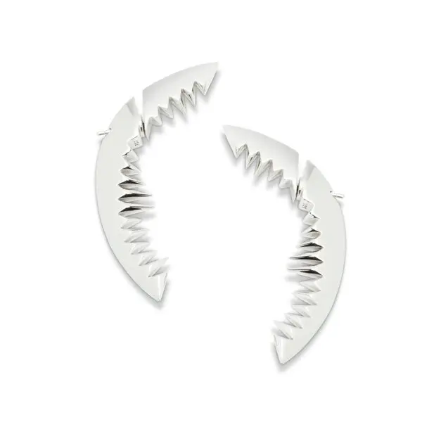 KASUN LONDON Shark Bay Earrings - Silver