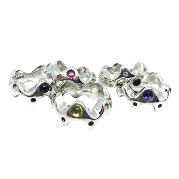 TG-JEWELLERY BY TAMARA GERVASIO Red / Silver Sea Slug Ring – Sterling Silver With Cabochon Garnet - Red/silver