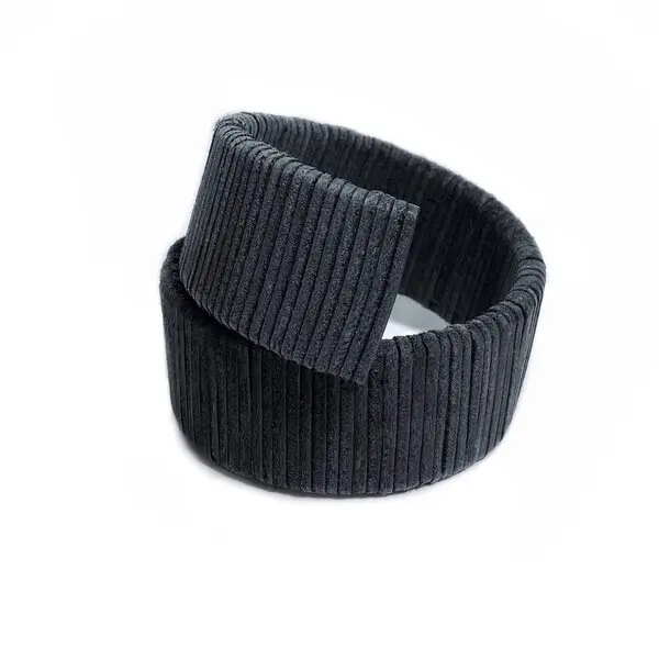 WAIWAI Ribbed Cuff Bracelet - Black