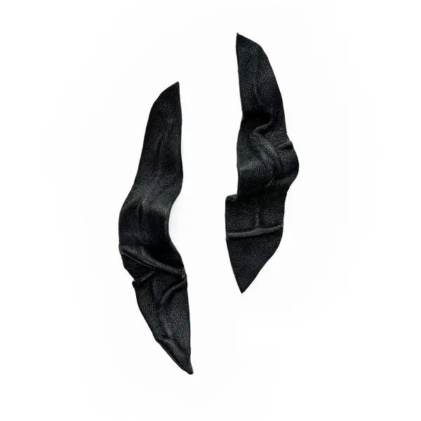WAIWAI Morph Sculptural Leather Earrings - Black