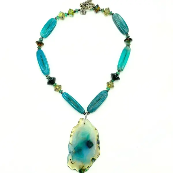 AMY DELSON JEWELRY Blue / Silver Agatha Blue Agate & Hematite Necklace - Blue/silver