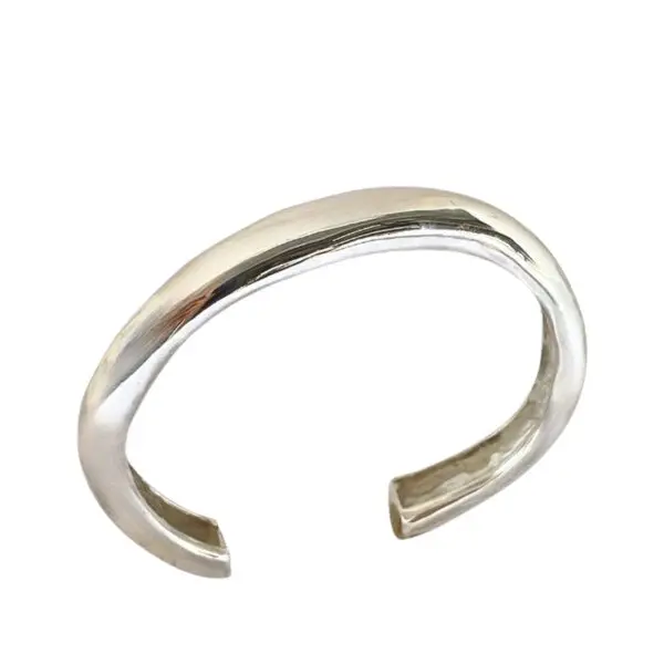 LINYA JEWELLERY Grel Thick Asymmetric Bracelet - Silver