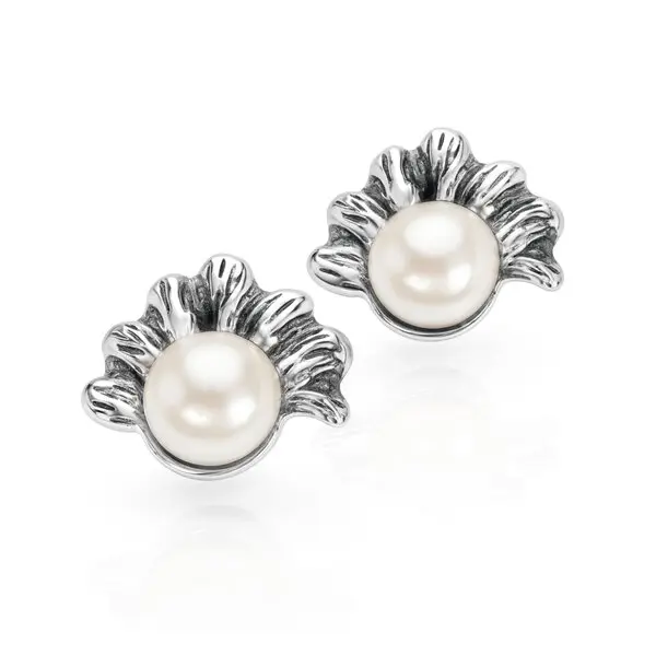 UNALOE Silver / White Sterling Silver Shell Stud Earrings With Pearl – Contemporary Ocean Inspired Designer Jewelry - Silver/white