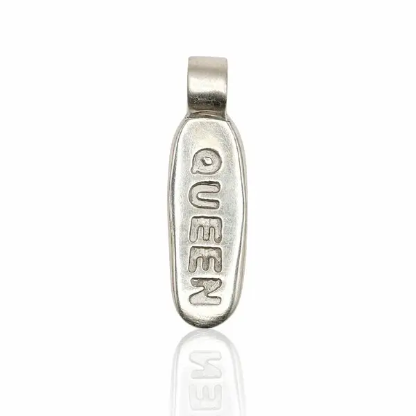 THE LILA LOBSTER Queen Charm - Silver