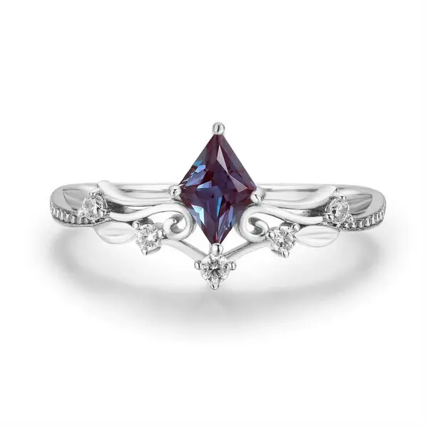 AZURA JEWELRY NEW YORK Victorian Lace Alexandrite Ring Solid White Gold - Silver