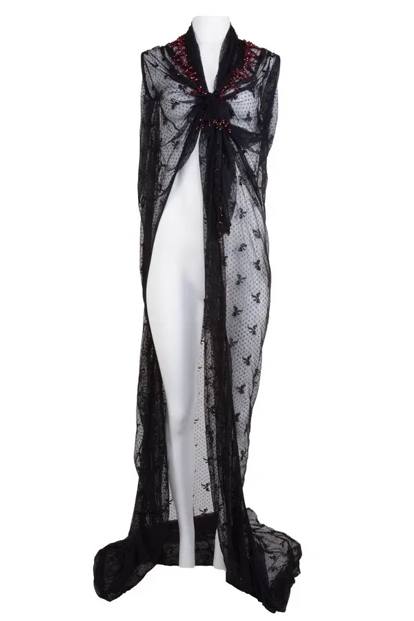 Natalia Petruch Everleigh Beaded Vest Cape In Bow Lace - Black