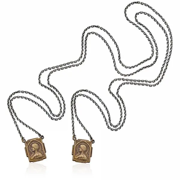 CARTOGRAPHY Gold / Silver Saudade Brazilian Scapular Pendants Featuring The Virgin Mary - Gold/silver