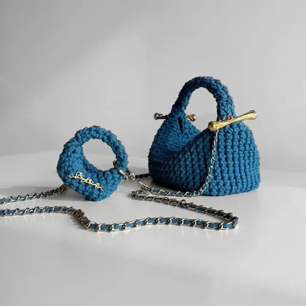 ISKRA Crossbody Clasp Bag - Blue