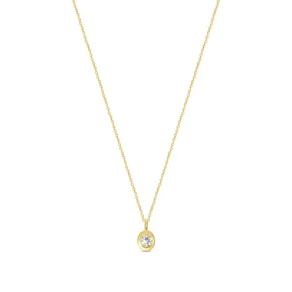 ESTERAH Oval Bezel Pendant Necklace - Gold