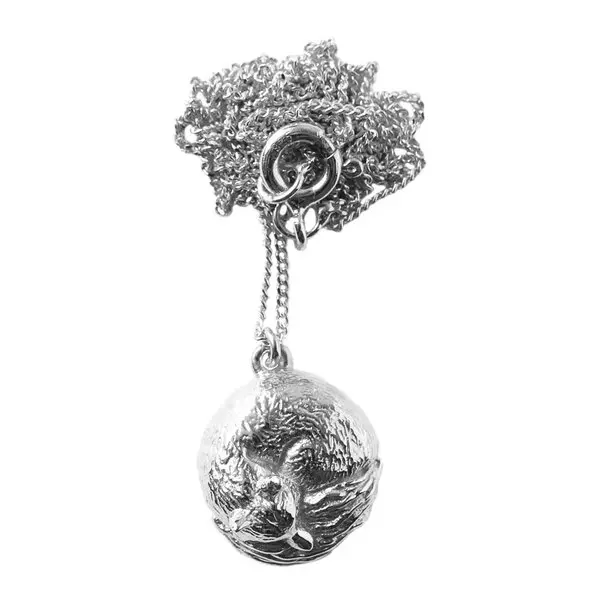 LEE RENEE Fox Necklace – Small, Sleeping - Silver