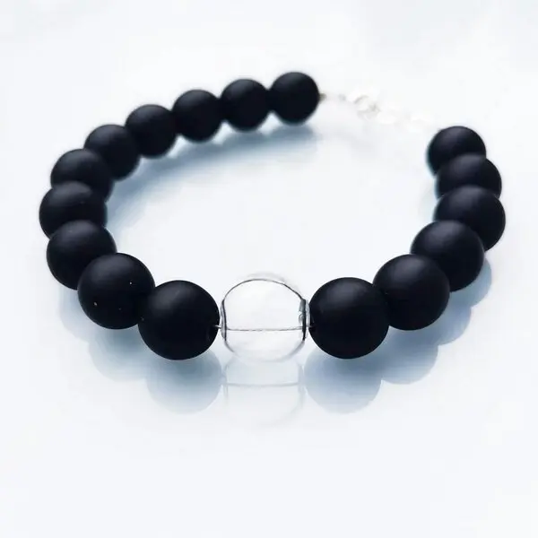LAURA DAILI Black / Neutrals / Silver Timeless Glass Pearl Bracelet - Black/silver