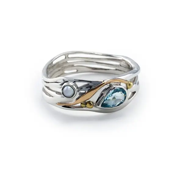 ISLA SILVER Silver / Blue Freshwater Pearl & Teardrop Blue Topaz Ring - Silver/blue