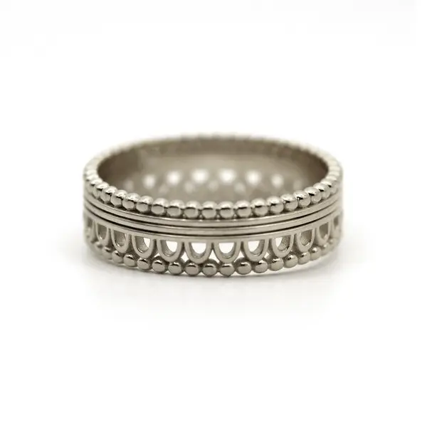 VICSTONENYC FINE JEWELRY Delicate Antique Lace Gold Ring - White