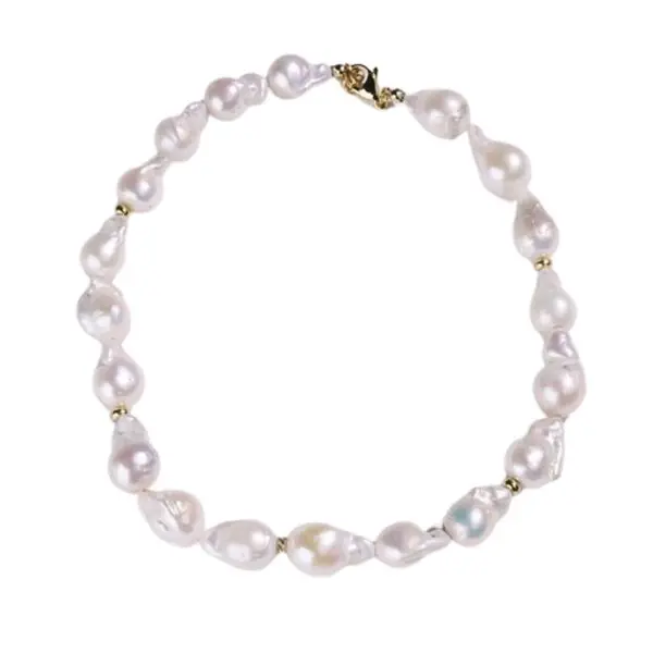 URBANE JEWELRY STUDIO Judith Baroque Pearl Necklace - White