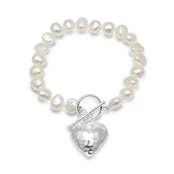 PEARLS OF THE ORIENT ONLINE White / Silver Amare White Cultured Freshwater Pearl Bracelet With Silver Hammered Heart Pendant - White/silver