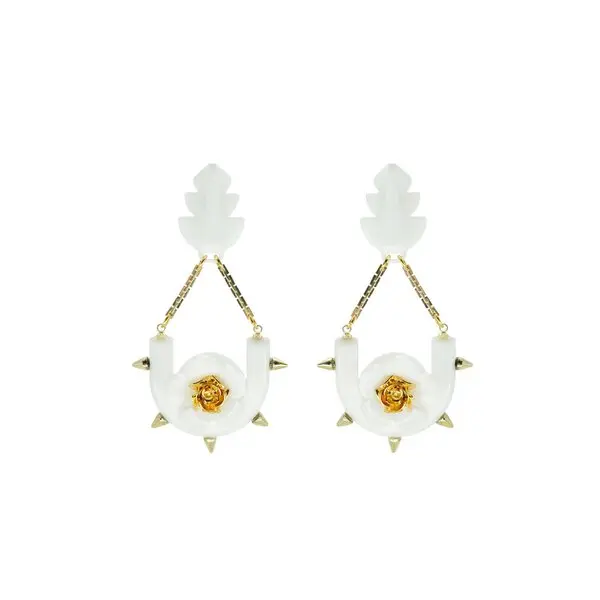 GISSA BICALHO Handmade Acrylic Earring Rose And Leaf - White