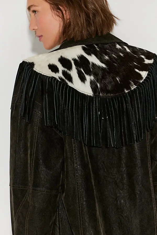UNDERSTATED LEATHER Terra Fringe Collar At