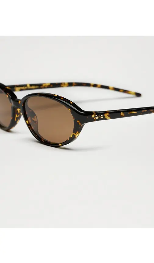 Chimi Ellipse Sunglasses