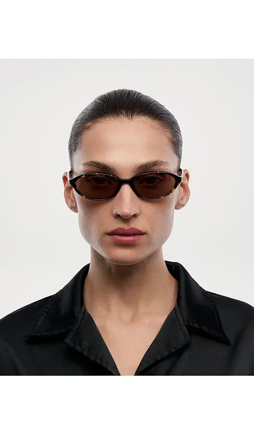 Chimi Ellipse Sunglasses