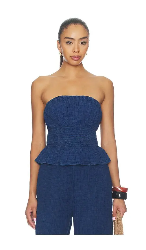 Steve Madden Harbor Top In . Also - Navy