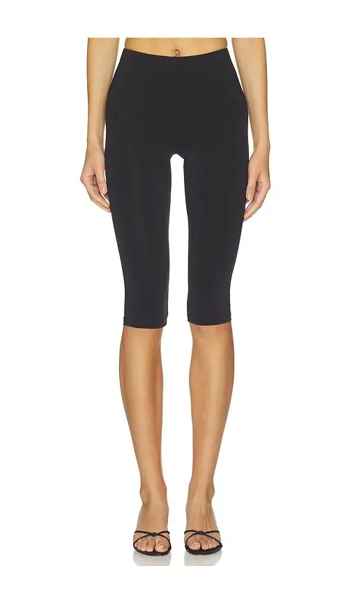 ALL THE WAYS Marguerite Capri Set In . Also