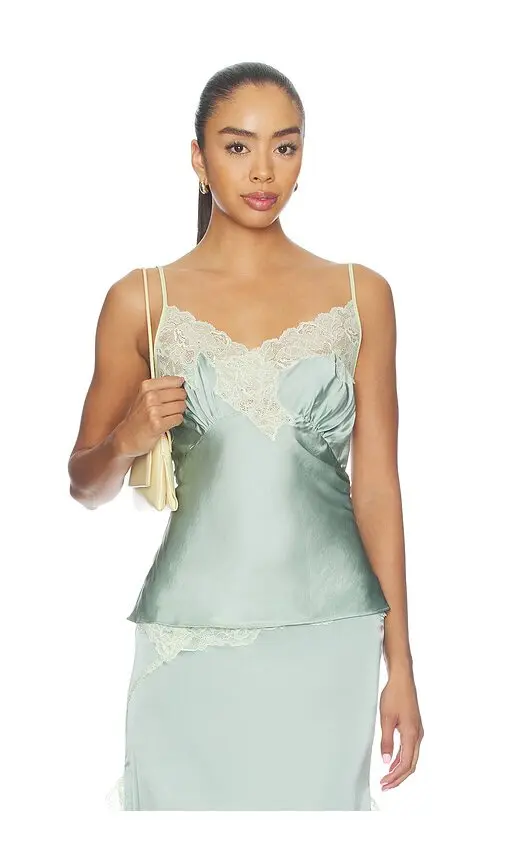 VAILLANT Signature Lace Top In . Also - Blue