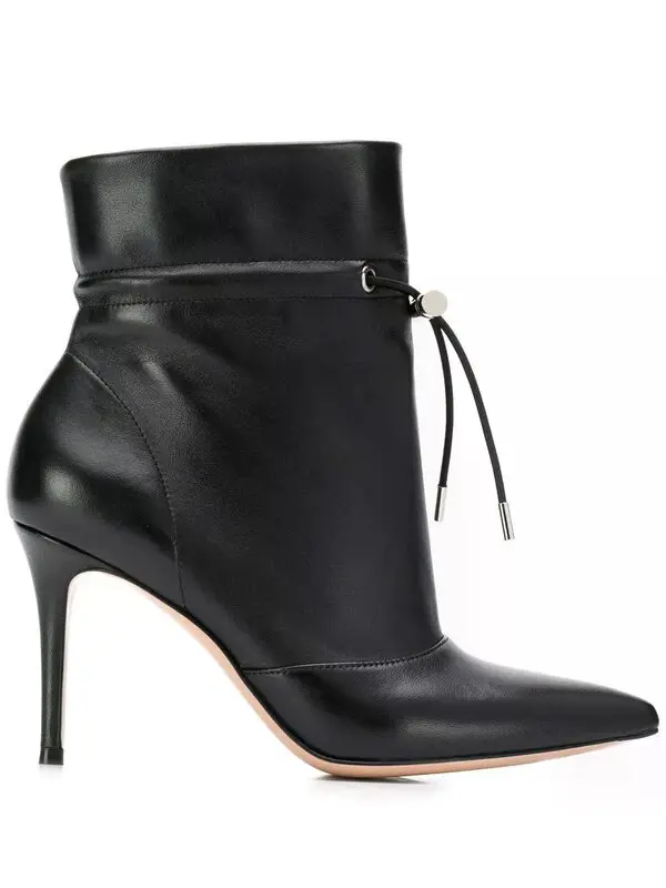 GIANVITO ROSSI Avery Ankle Boots - Black