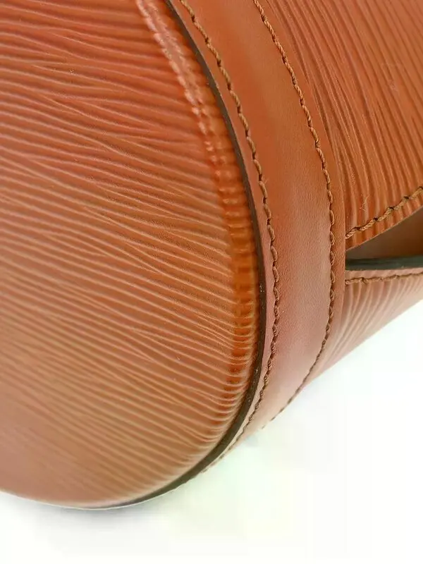 LOUIS VUITTON 1996 Cluny Epi Bucket Bag - Brown