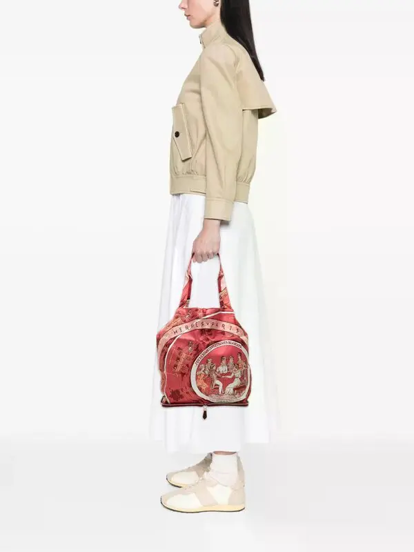 Hermès 2000-2026 Jeu Des Omnibus Et Dames Blanches Silky Pop Tote Bag