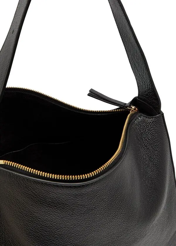 AMANU The Zambia Grained Leather Shoulder Bag - Black