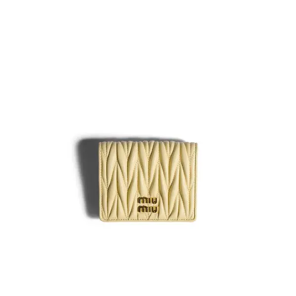 Miu Miu Small Matelassé Nappa Leather Wallet - Cream
