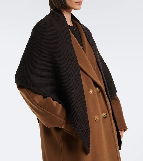 Max Mara Virgin Wool Shawl