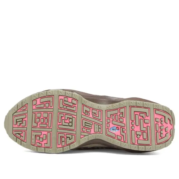 Nike Max Sndr W Sneaker - Army/pinksicle/brown