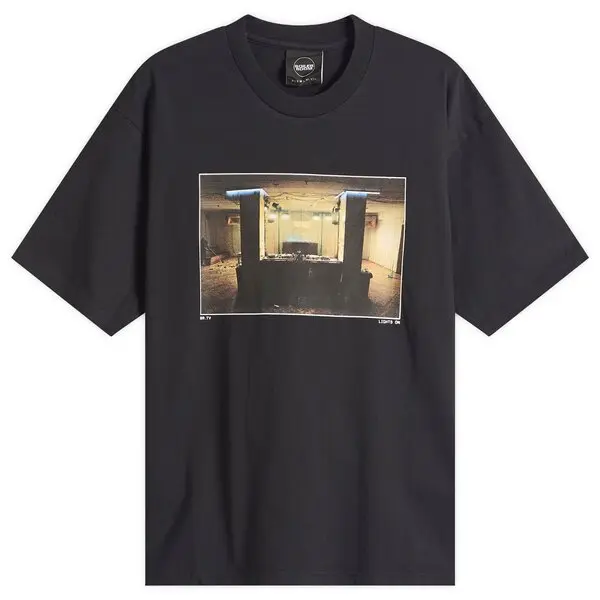 BOILER ROOM Lights On Photo T-shirt - Black