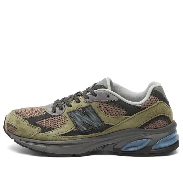 NEW BALANCE 2010 Sneaker