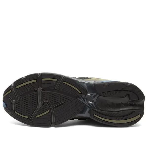 NEW BALANCE 2010 Sneaker