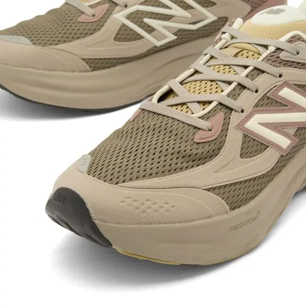 NEW BALANCE Freshfoam Sneaker