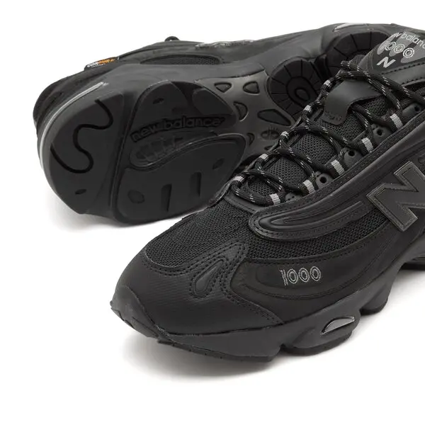 NEW BALANCE 1000 Sneaker - Black