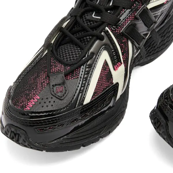 NEW BALANCE 1906a Sneaker
