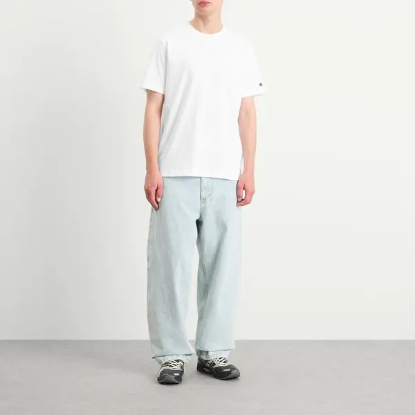 Champion Reverse Weave Loose Fit T-shirt - White