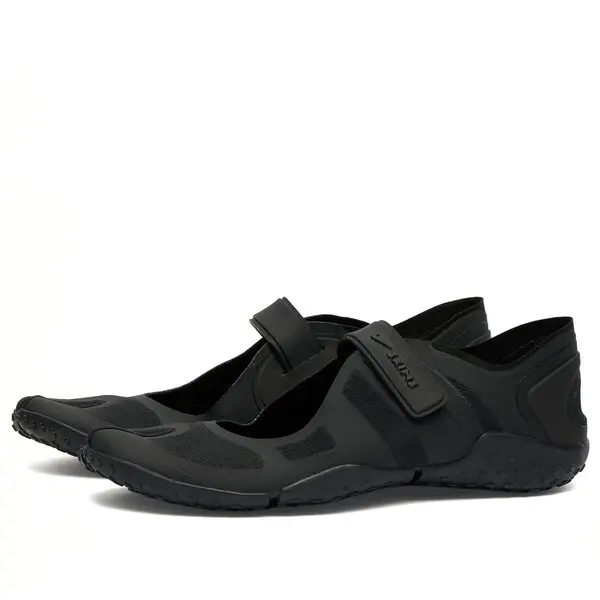 Nike X Skims Mesh Rift Sneaker