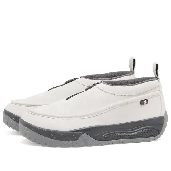 Nike Izy Sneaker