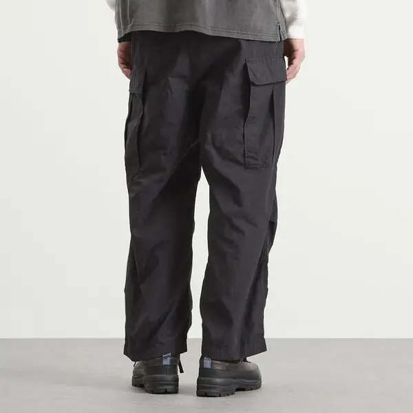 BEAMS Big 6 Pocket Cargo Pants