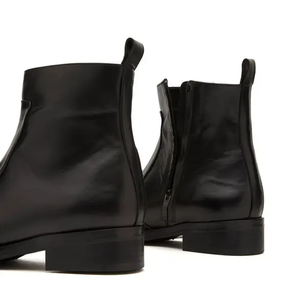 Studio Nicholson Square Leather Boot
