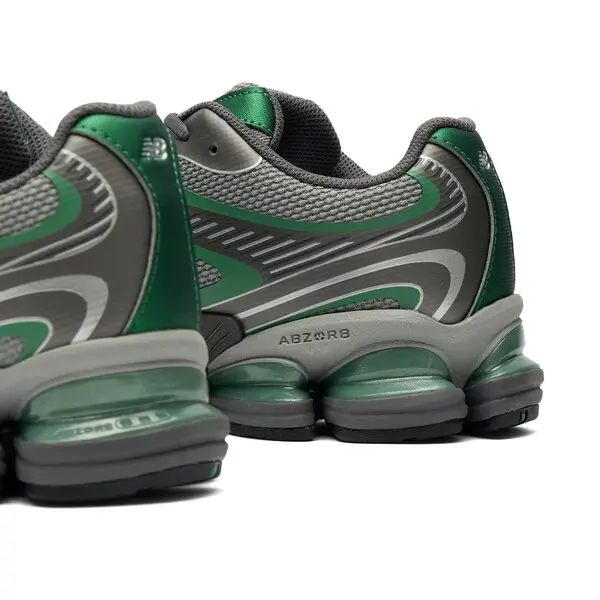 NEW BALANCE 2000 Sneaker